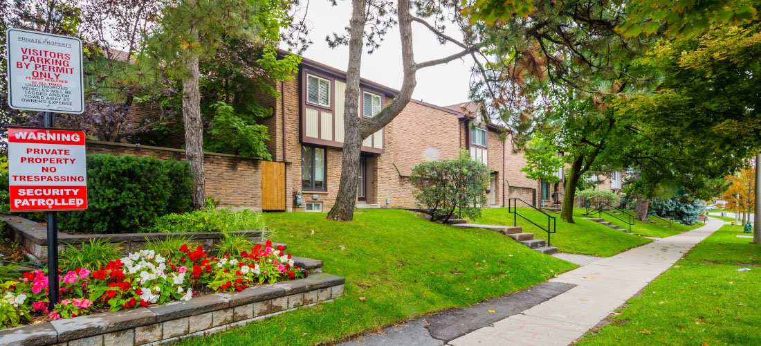 100-156 Burrows Hall Blvd Townhouses | Toronto Condos For Sale & Rent